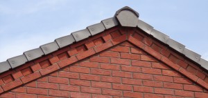 Pitched Roof Detail - Ridge tiles, Hip tiles, Roof valleys, roof verges ...